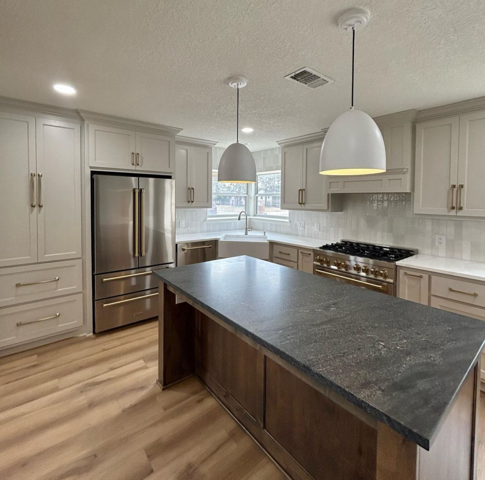 Stunning Granite Countertop Brands for a New Kitchen | R&D Marble